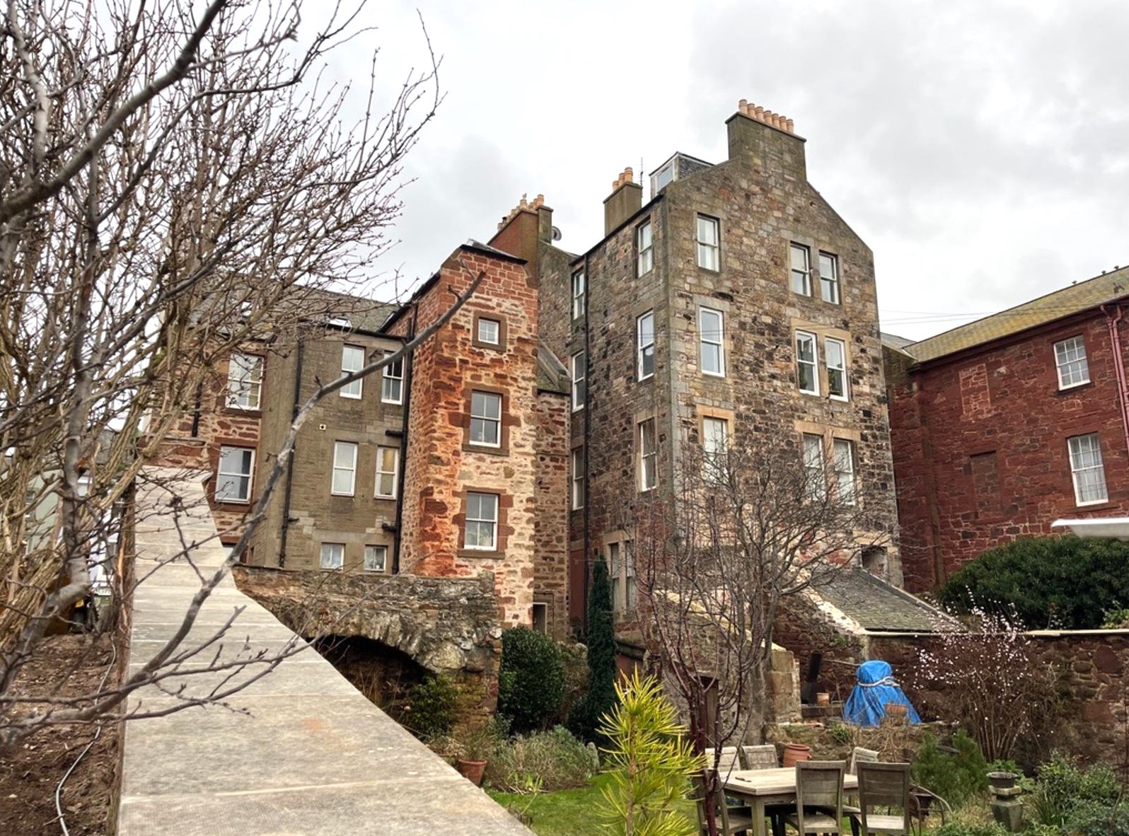 Reading the High Street: What Dunbar’s Buildings can tell us. A Talk by ...